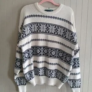 Knights Of Round Table | Sweaters | Knights Of Round Table Knit Sweater ...